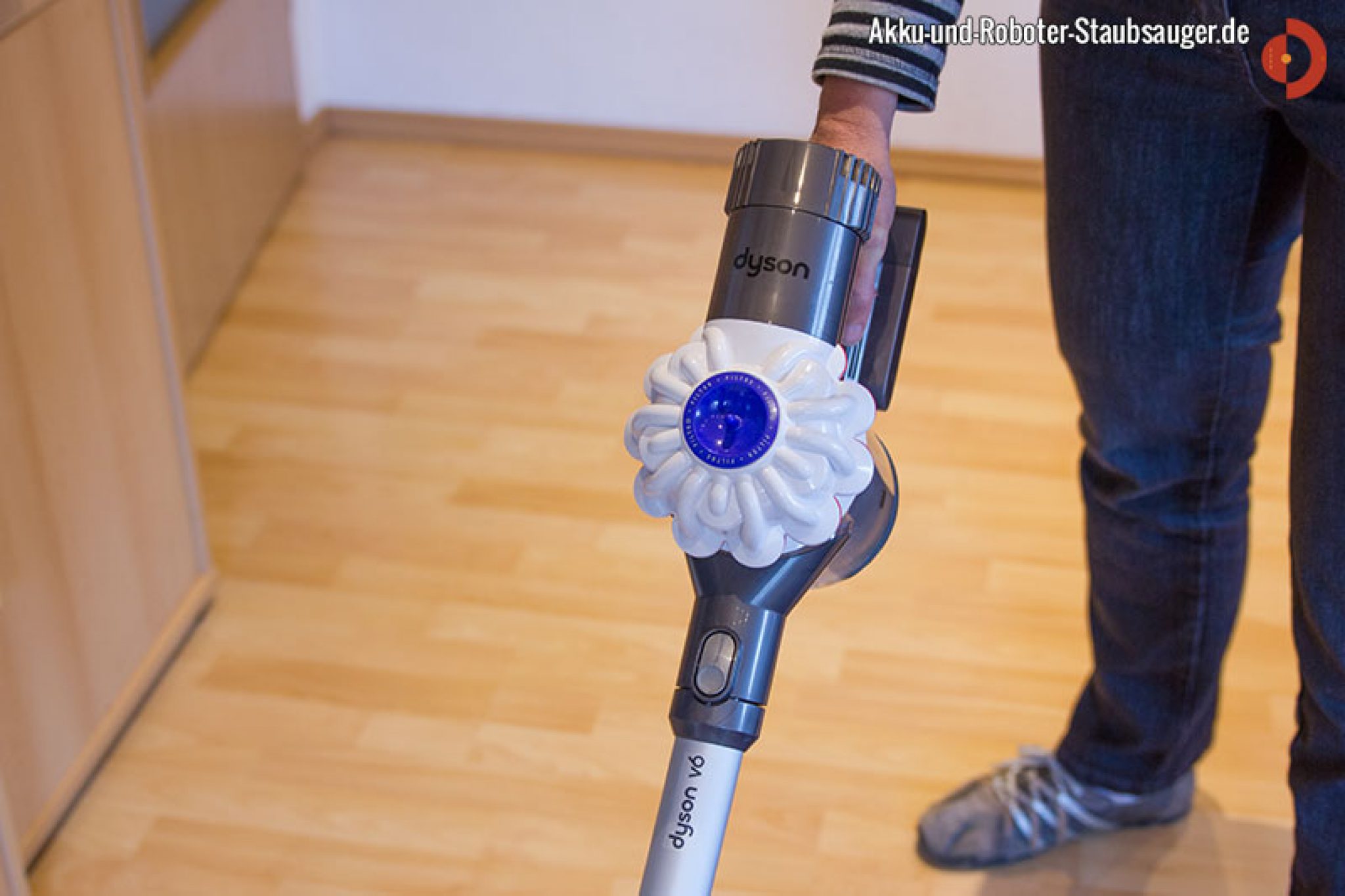 Dyson V6 Slim Test